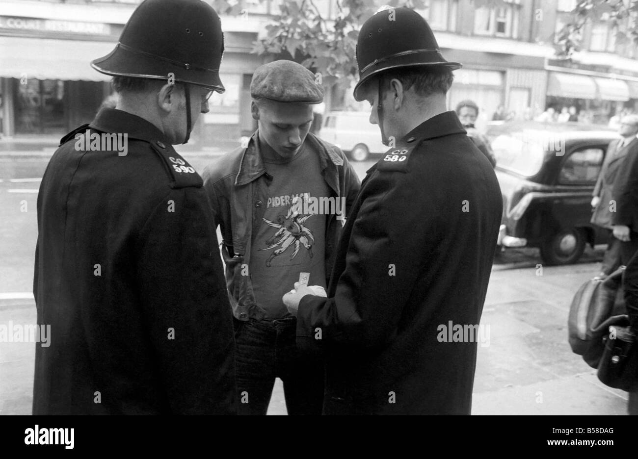 Youth Culture, punk rockers on the street clash with the police. OPS ...