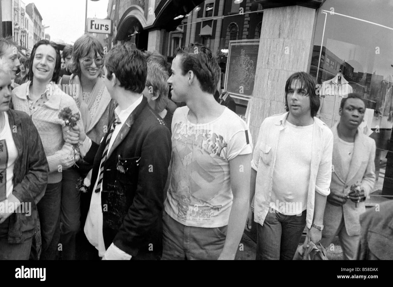 77 punk hi-res stock photography and images - Alamy