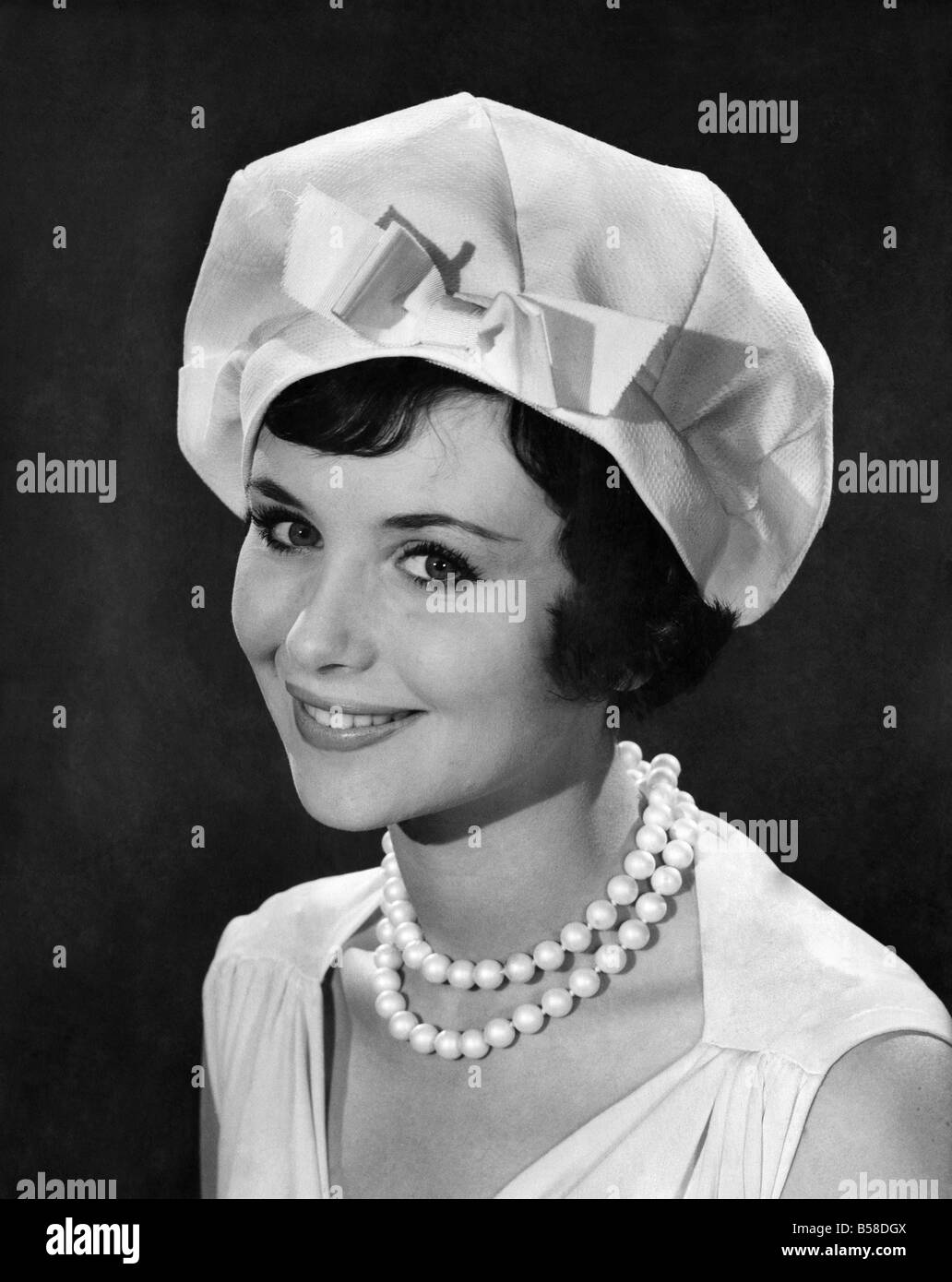 Anne Cave's Instagram, Twitter & Facebook on IDCrawl