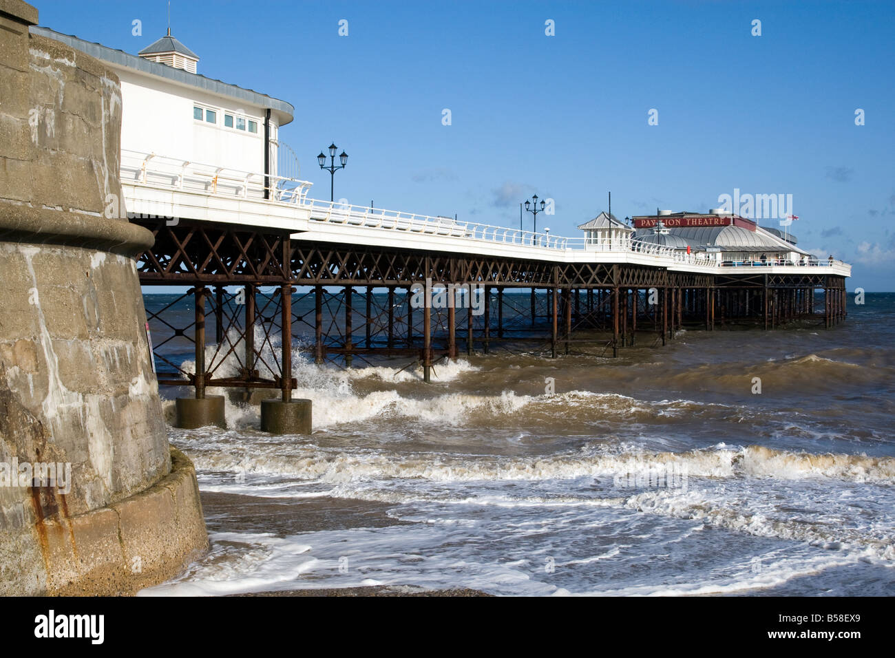 Cromer lifeboat shed hi-res stock photography and images - Alamy