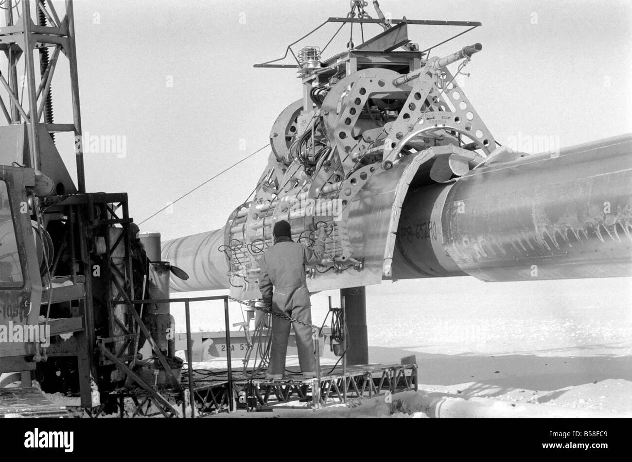 1970s alaska Black and White Stock Photos & Images - Alamy