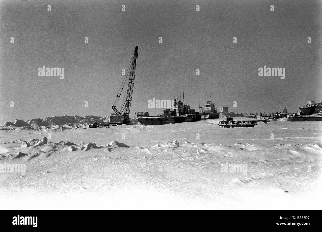 1970s alaska Black and White Stock Photos & Images - Alamy