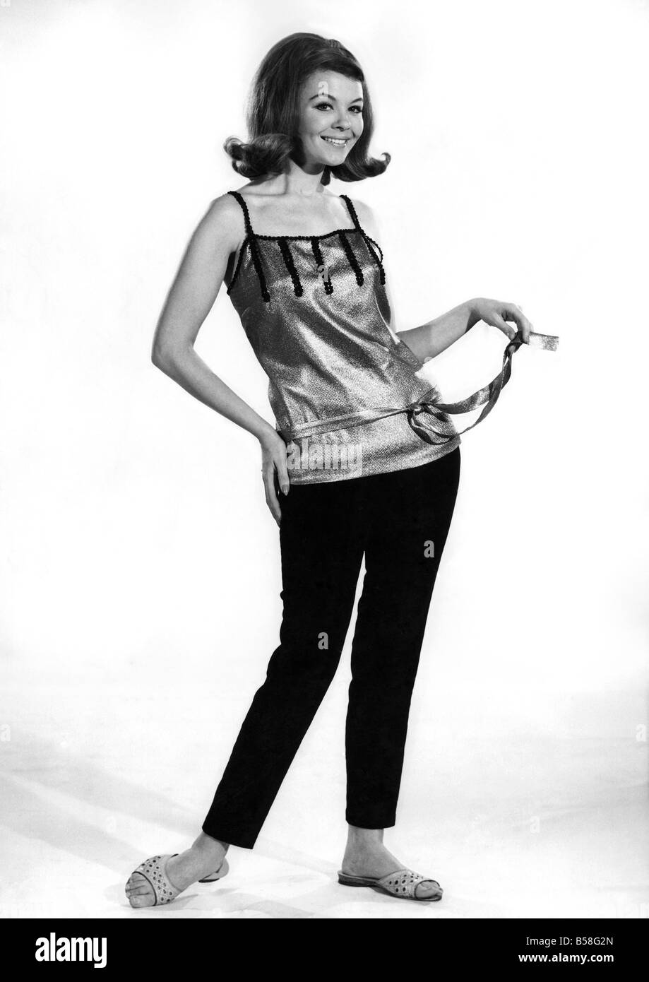 Clothing Fashion 1965: Pat Young. December 1965 P006730 Stock Photo - Alamy