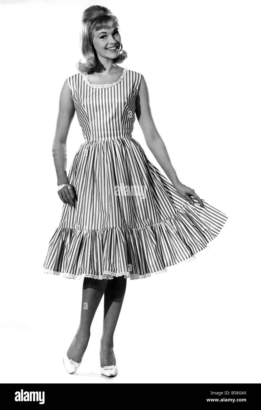 Reveille Fashions 1961. Jo Waring. May 1961 P006846 Stock Photo - Alamy