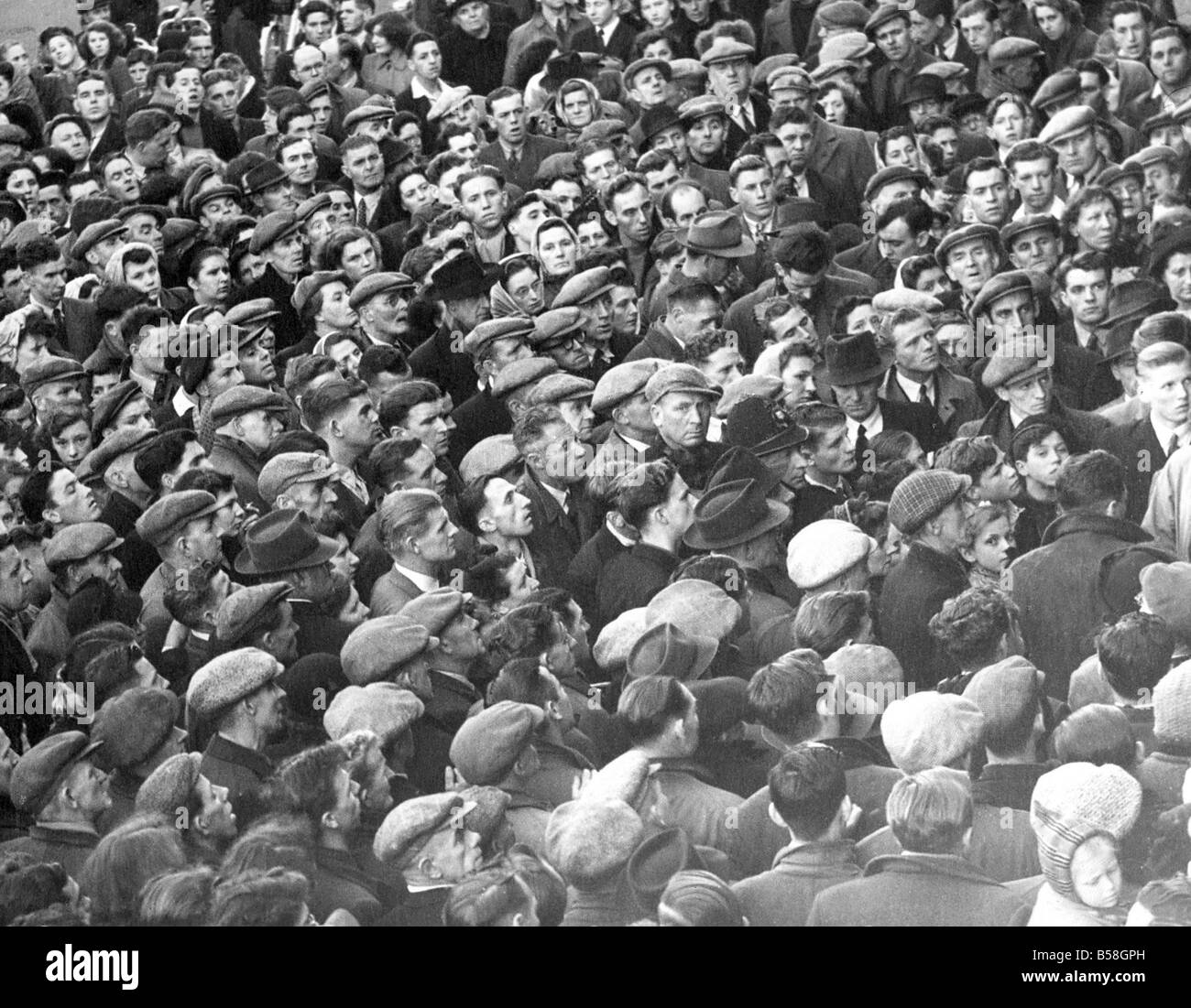 Pit disaster hi-res stock photography and images - Alamy