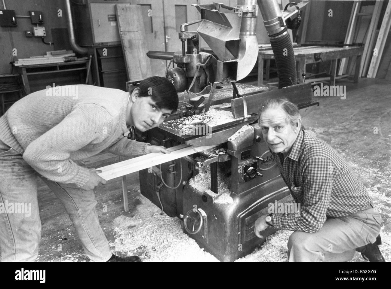 1980s fashion teenagers Black and White Stock Photos & Images - Alamy