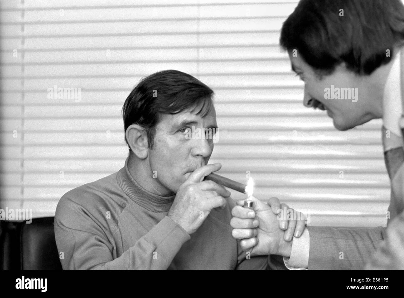 Comedian: Humour: Norman Wisdom. December 1976 76-07485-014 Stock Photo ...