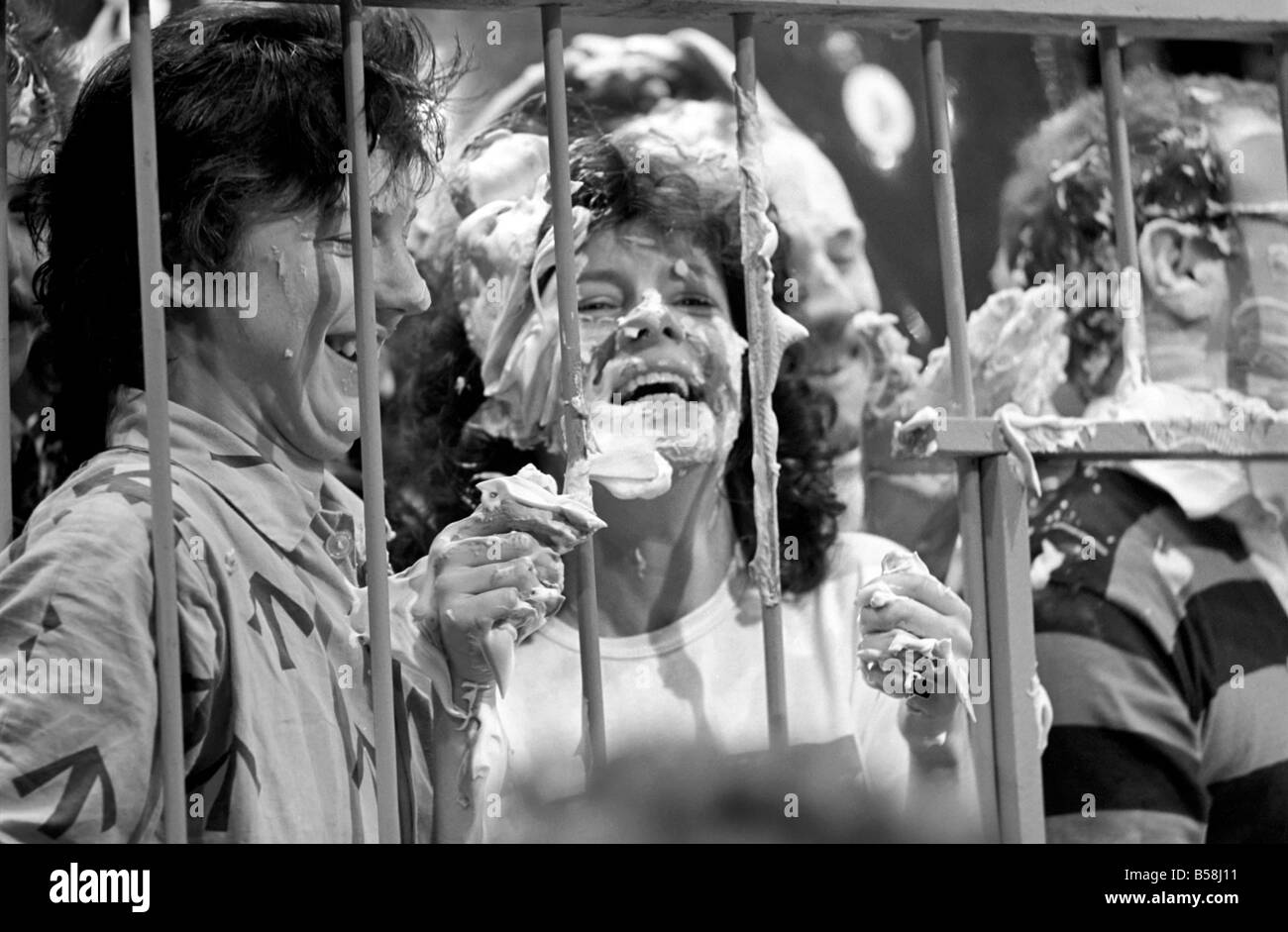 Entertainment: Television programme: Tiswas: Daily Mirror's Sue Tranter ...