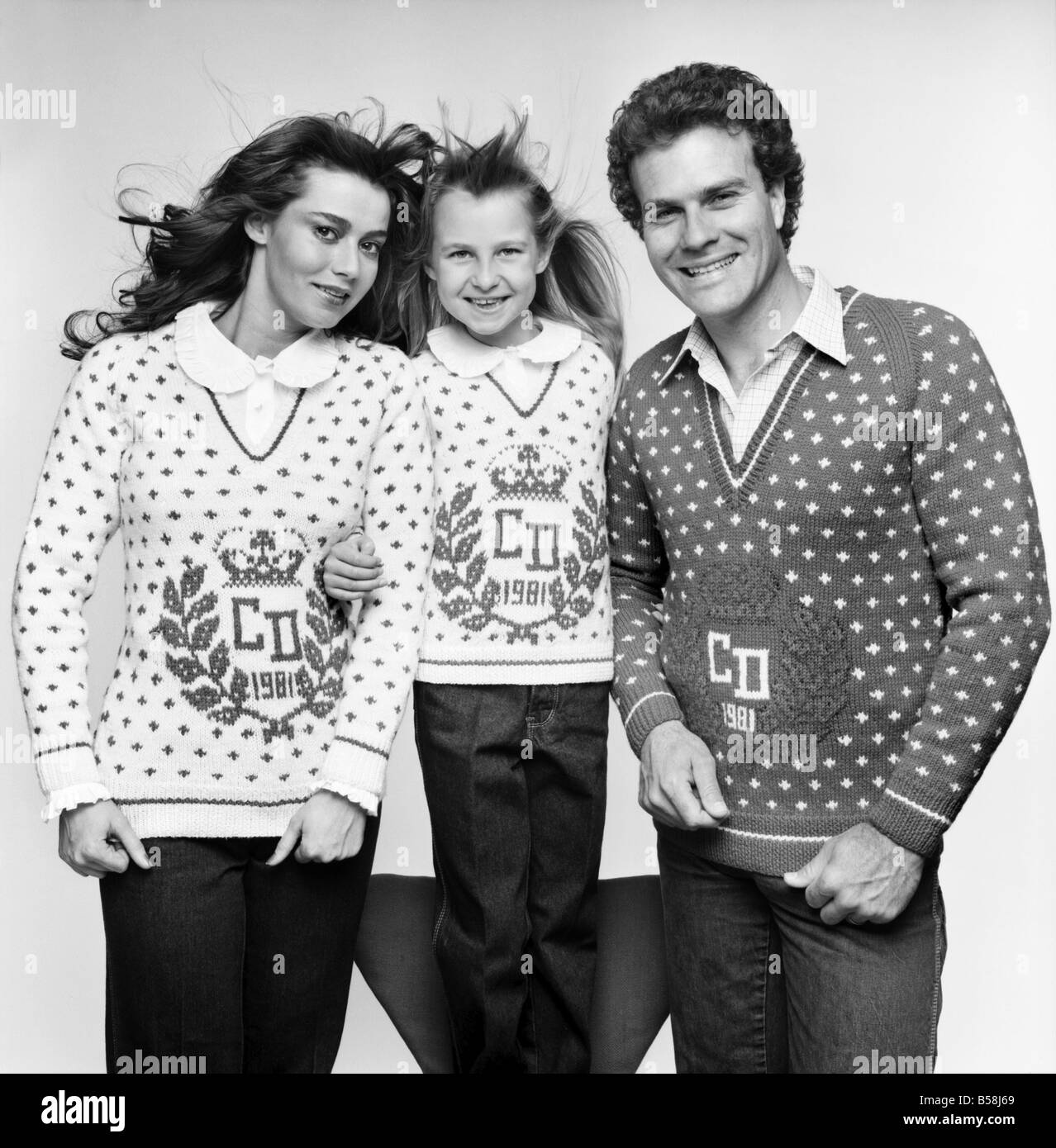 Clothing: Fashions: Royal Look Pattern: Models wearing patterned tops ...