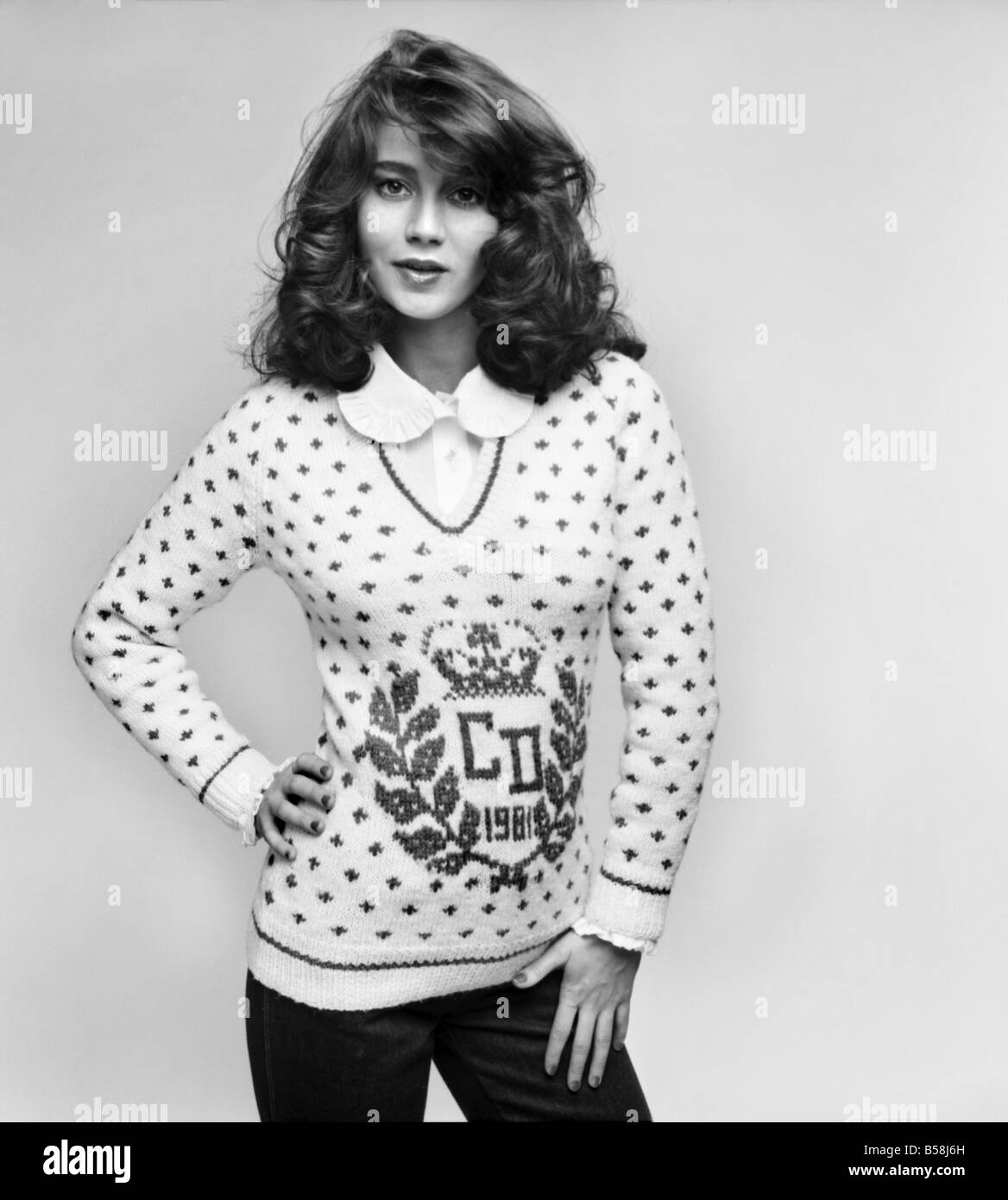 Clothing: Fashions: Royal Look Pattern: Models wearing patterned tops ...