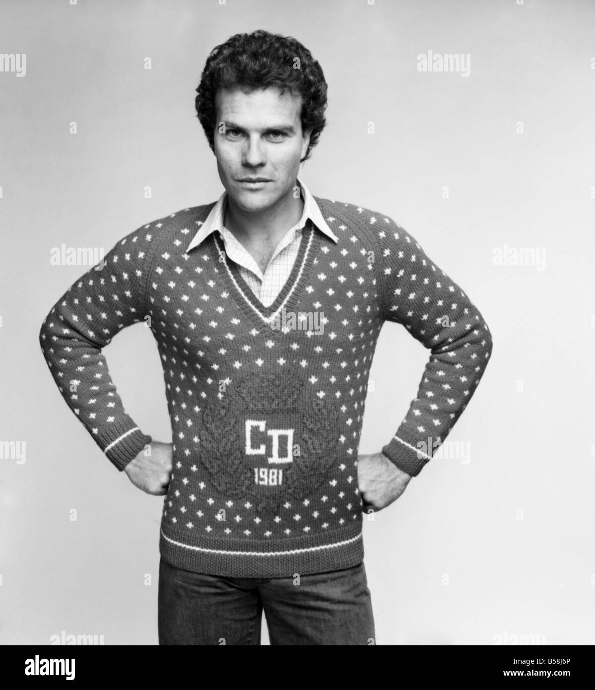 Clothing: Fashions: Royal Look Pattern: Models wearing patterned tops ...