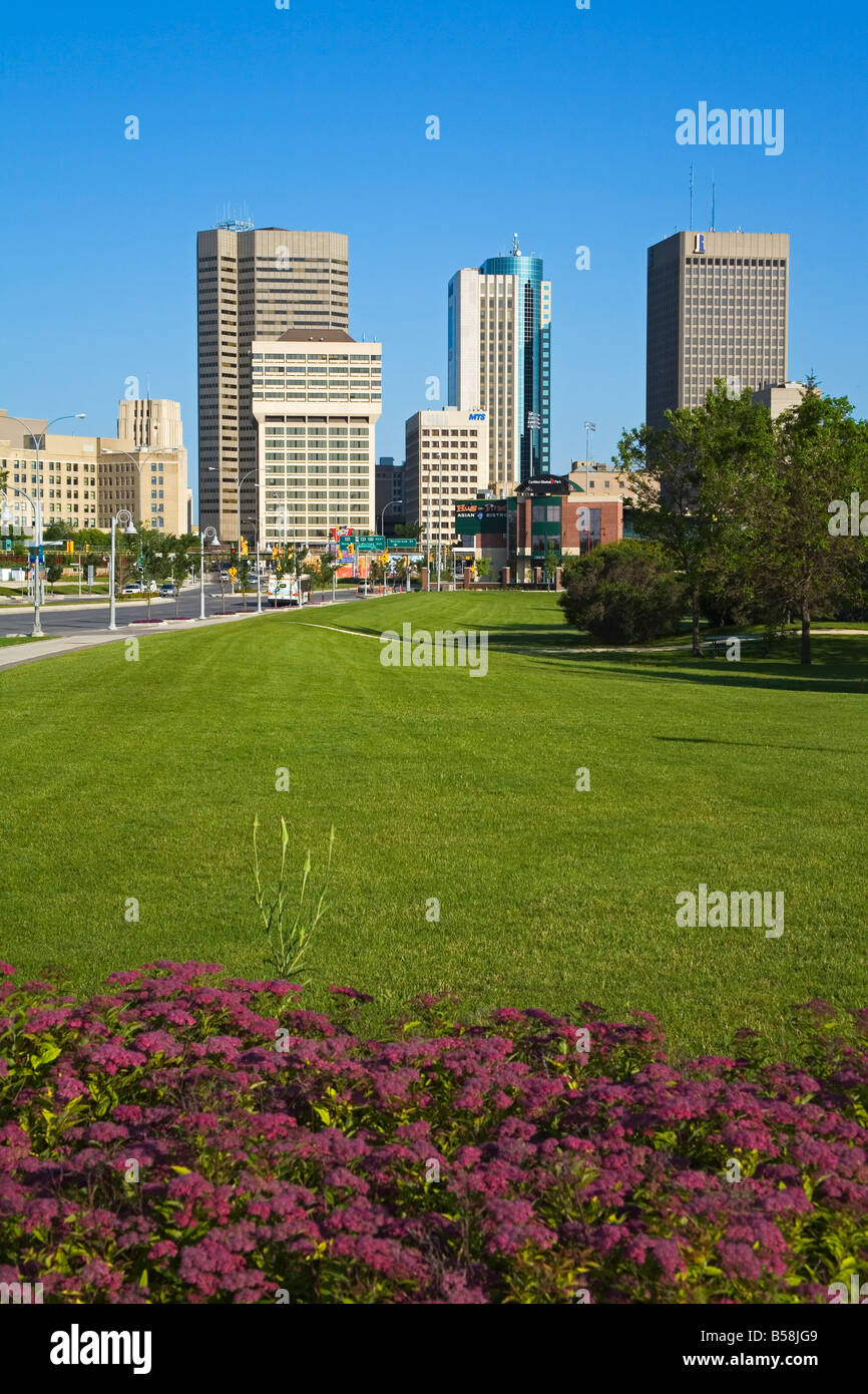 Winnipeg skyline hi-res stock photography and images - Alamy
