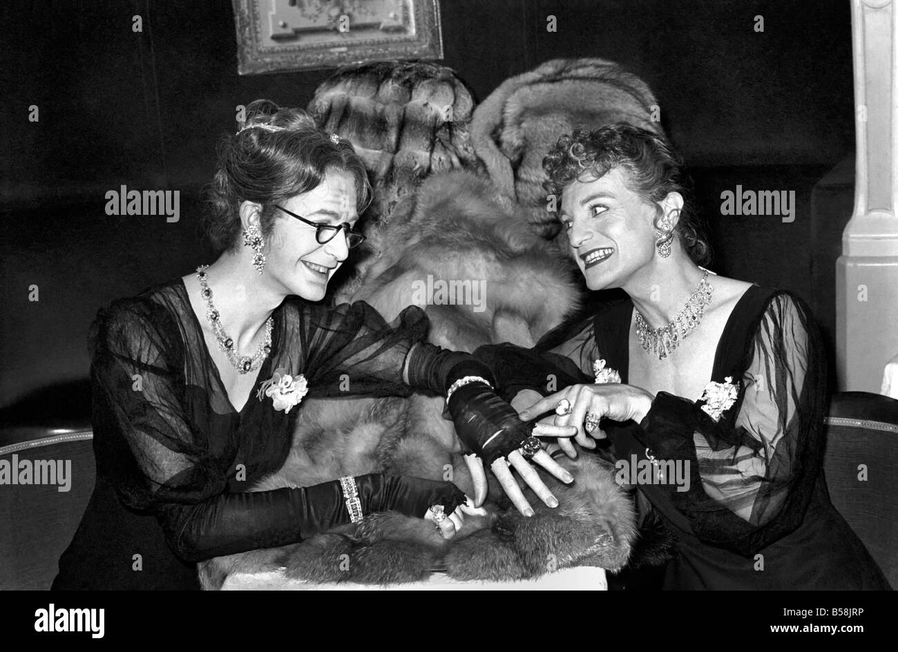 Dame hilda bracket hi-res stock photography and images - Alamy