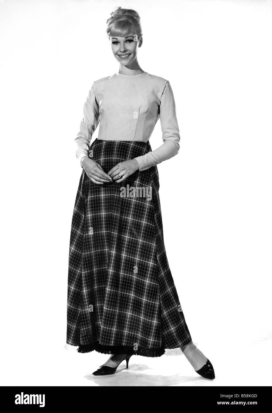 Reveille Fashions: Jo Waring. October 1963 P007653 Stock Photo - Alamy