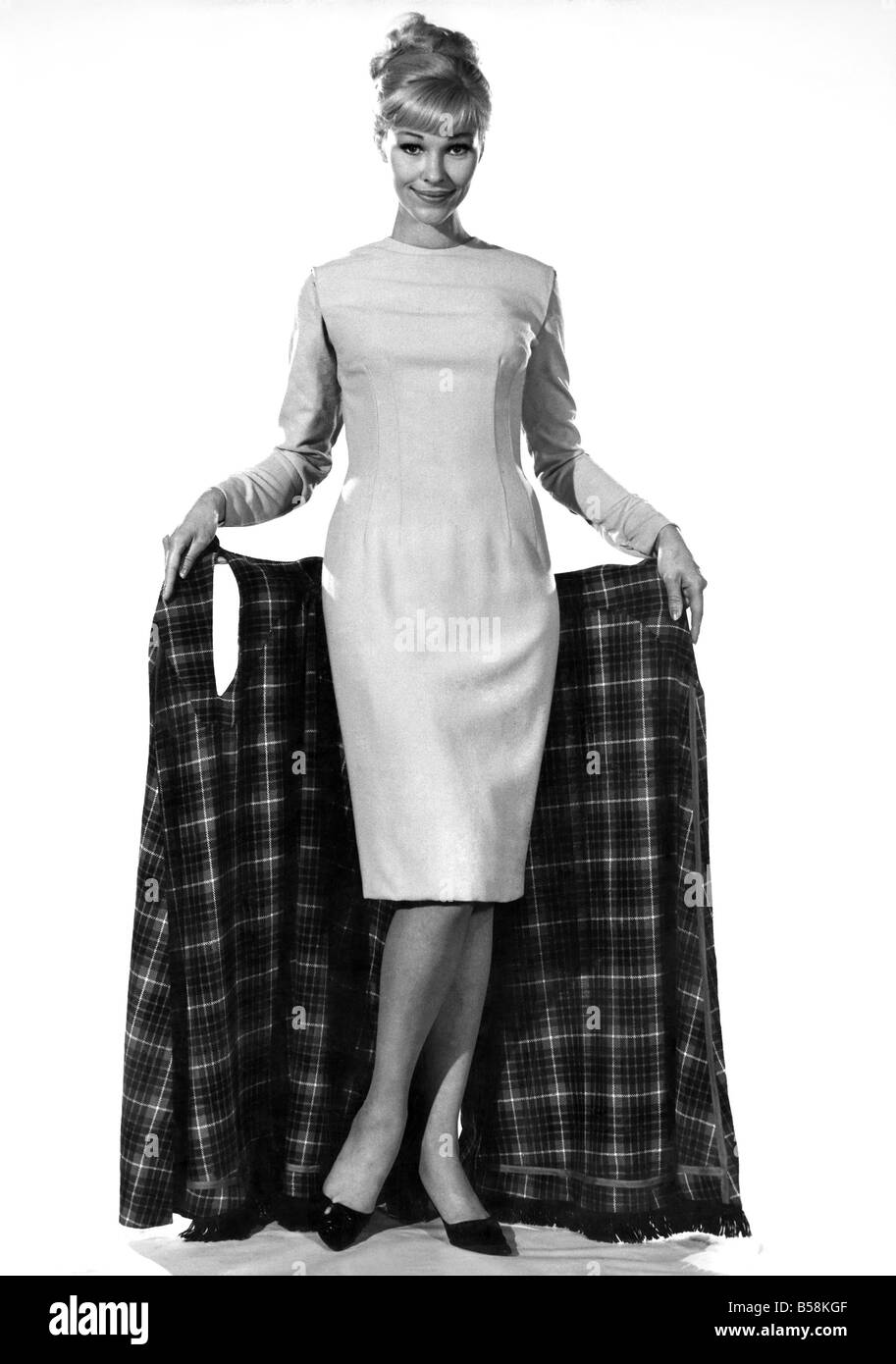 Reveille Fashions: Jo Waring. October 1963 P007654 Stock Photo - Alamy