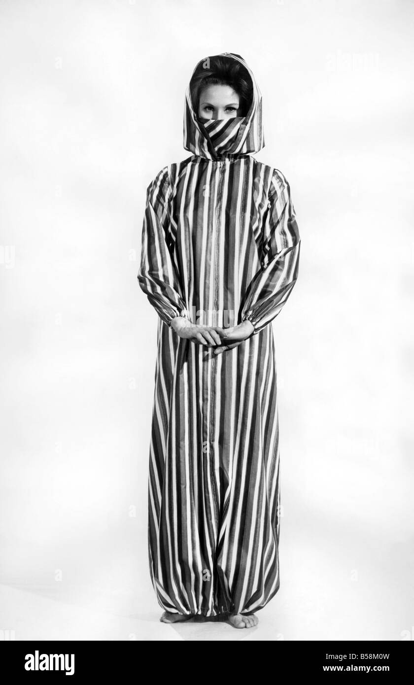 Reveille fashions 1964 hi-res stock photography and images - Alamy