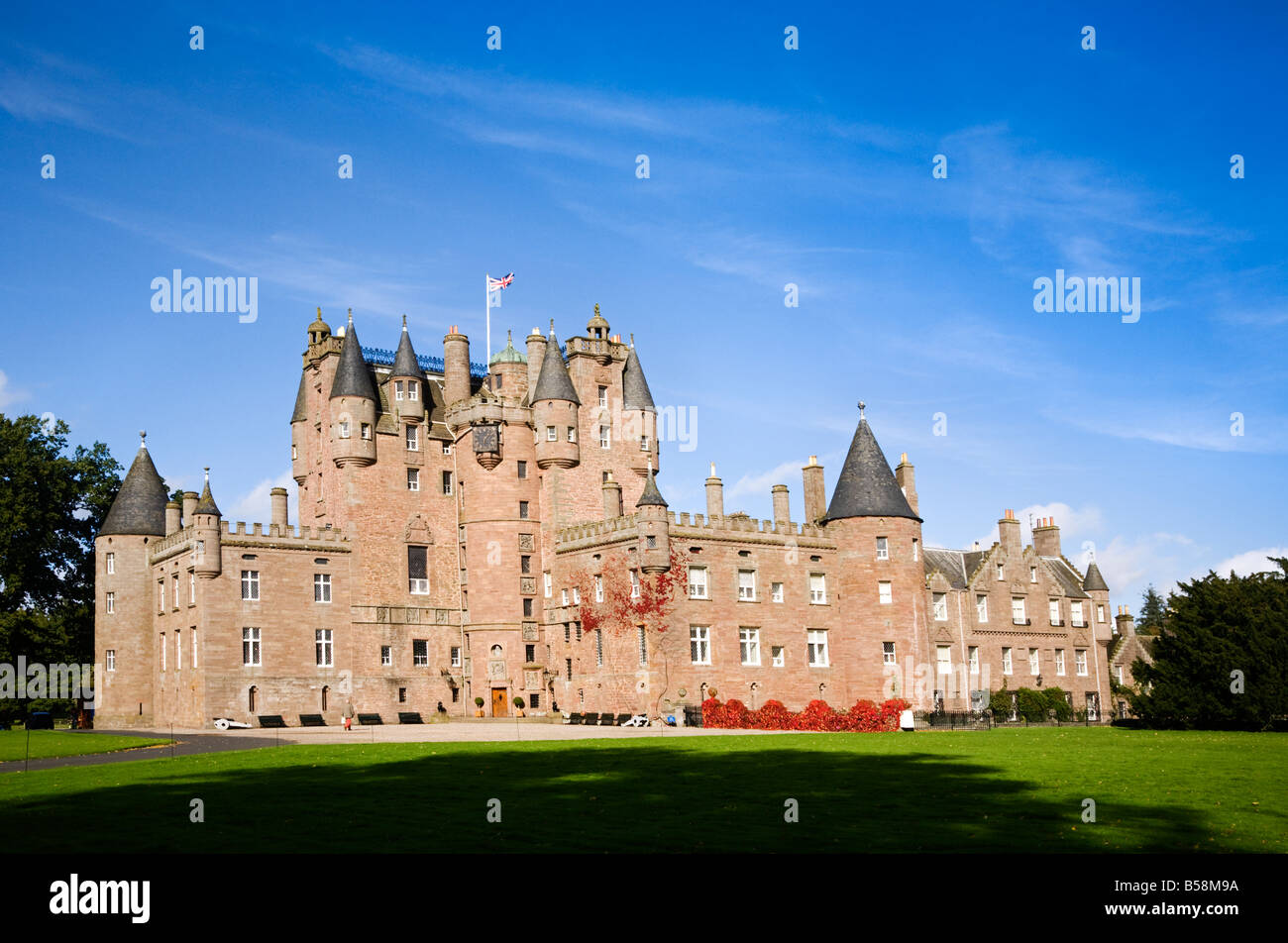 Glamis castle angus scotland hi-res stock photography and images - Alamy
