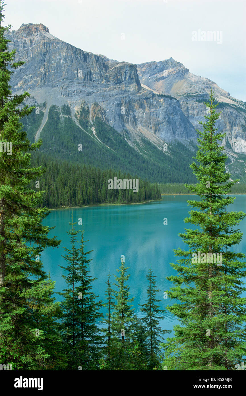 Emerald Lake Yoho National Park UNESCO World Heritage Site Rocky ...