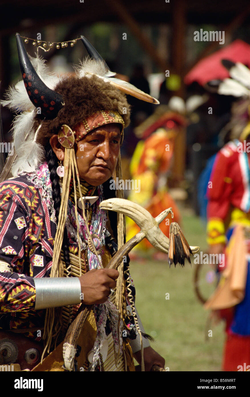 Traditional dress of columbia men hi-res stock photography and images ...
