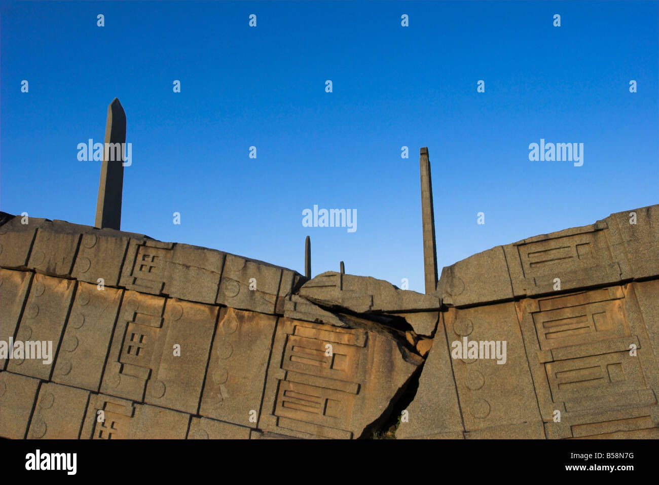 The Great Stelae, 22m, believed the largest single stone block humans ...