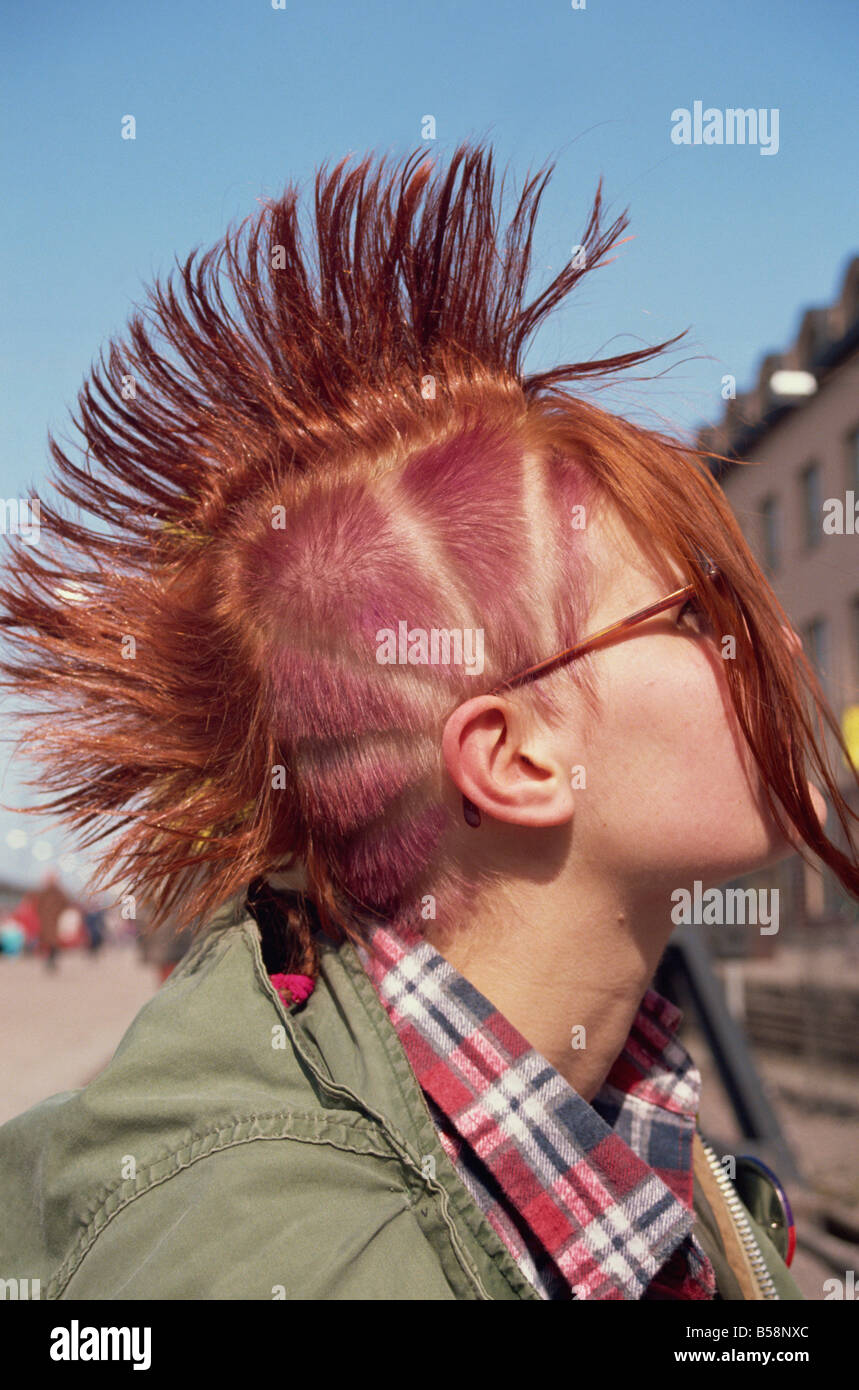Punk hairstyle hi-res stock photography and images - Alamy
