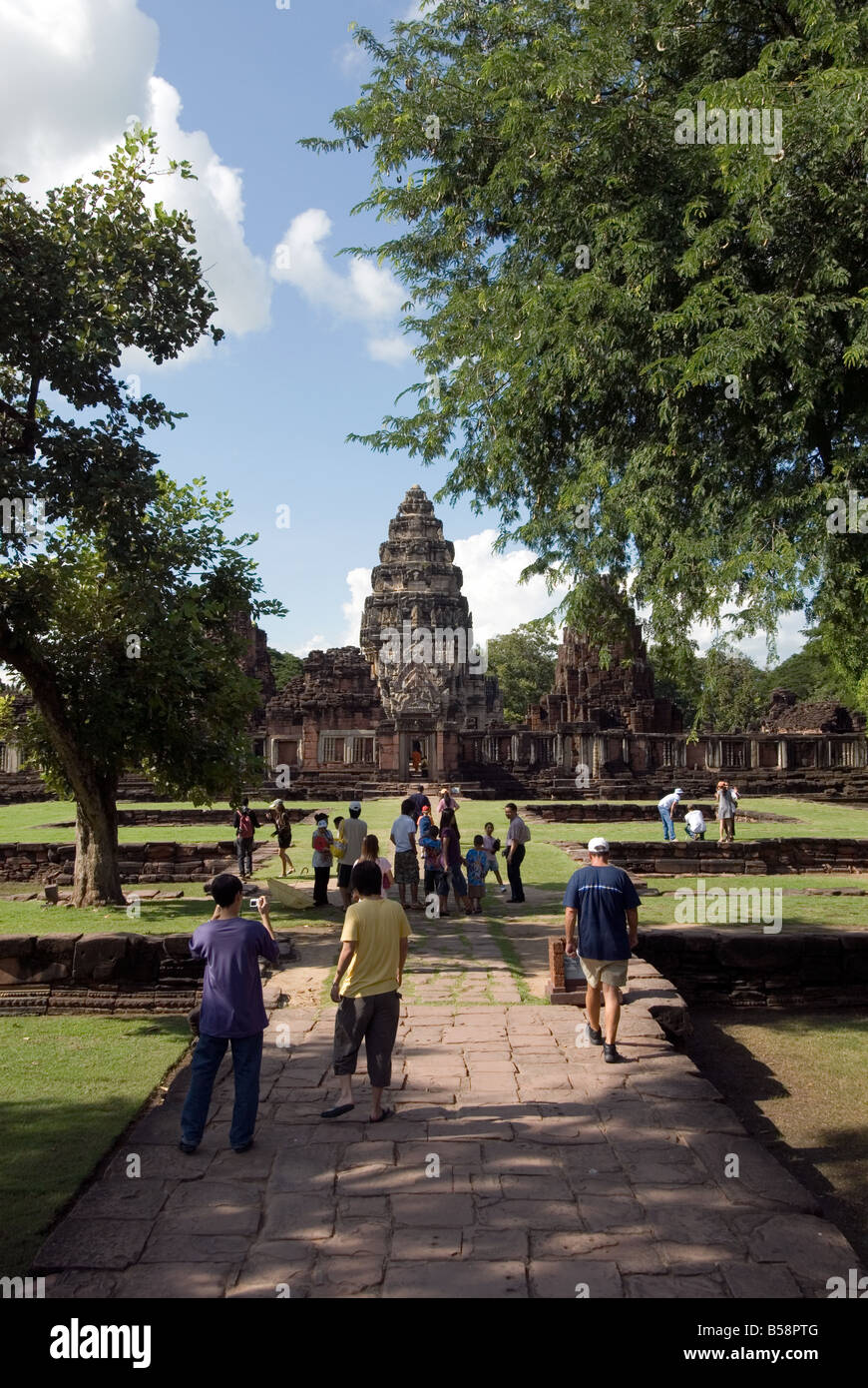 Phimai Angkorian period Khmer temple. Khorat Thailand Stock Photo - Alamy