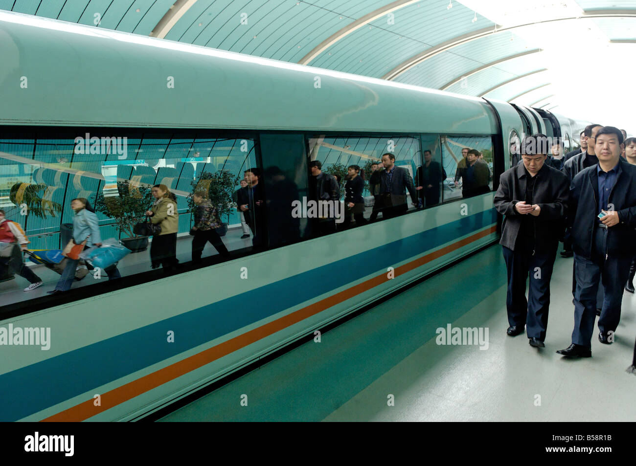 The Maglev, the world's fastest train, from Pudong International ...
