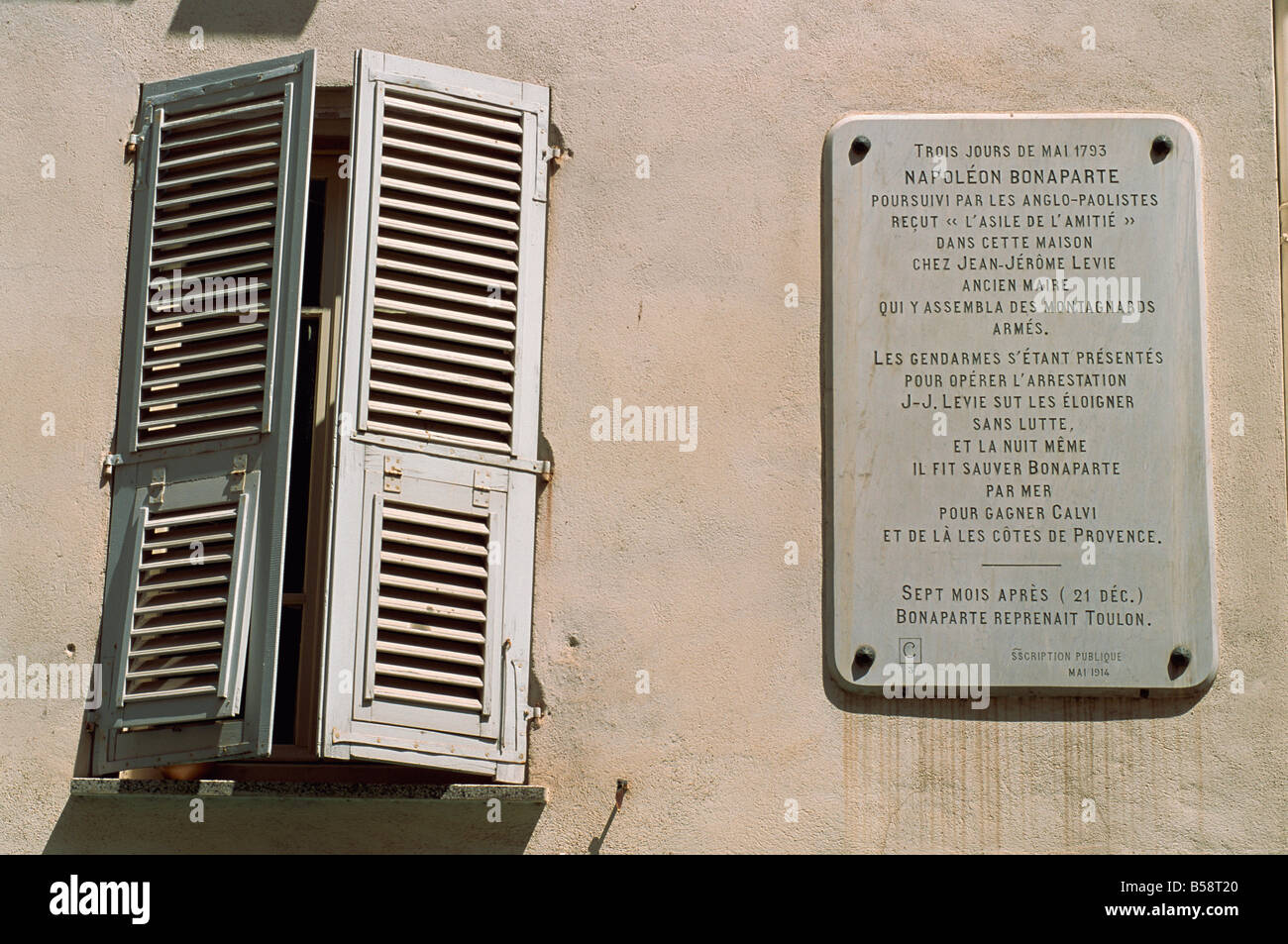 Napoleon house sign hi-res stock photography and images - Alamy