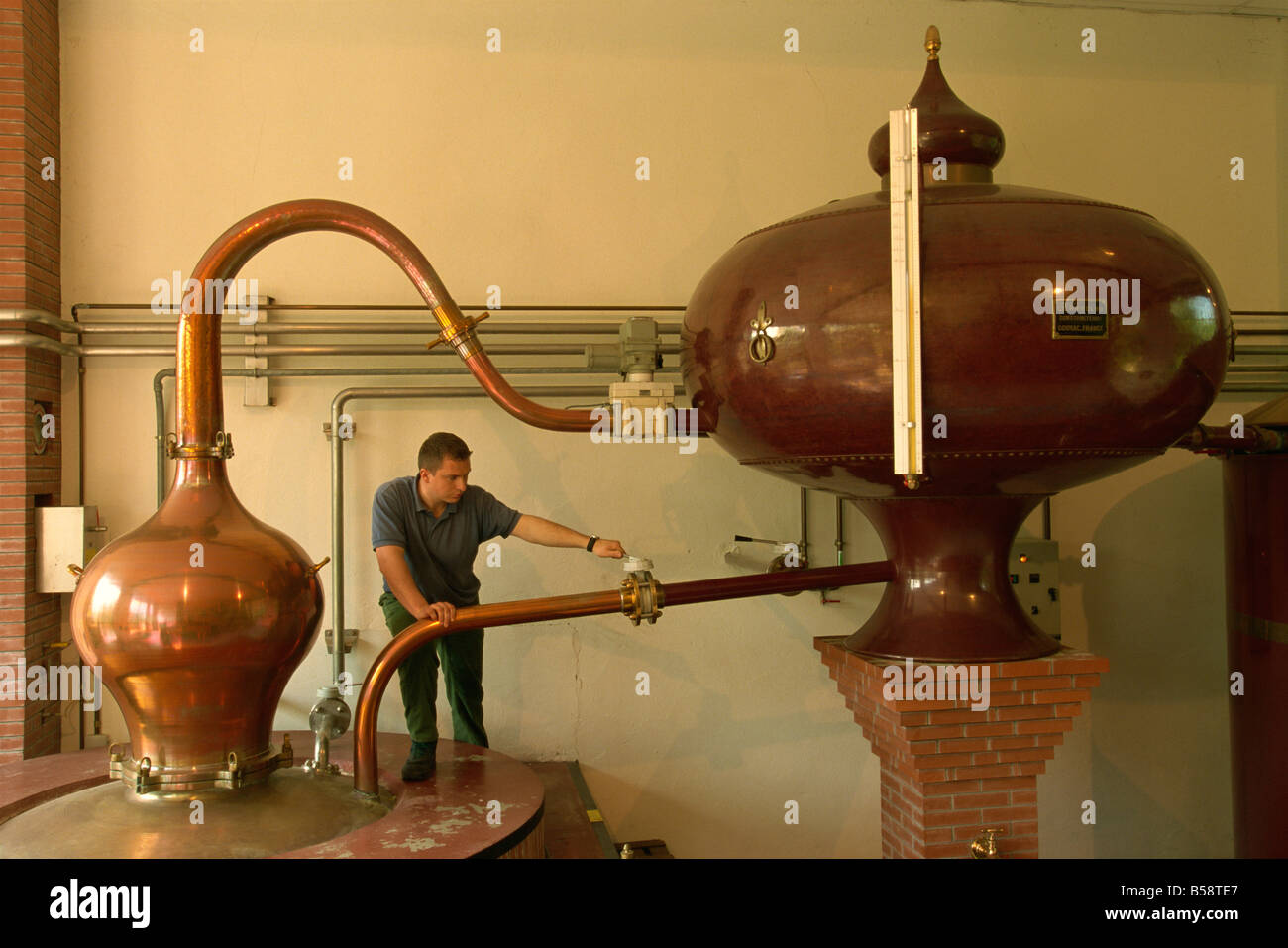 Calvados drink hi-res stock photography and images - Alamy