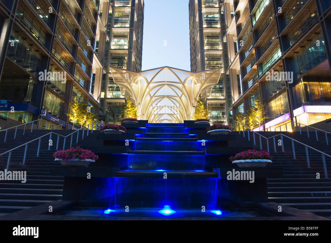 Wudaokou beijing hi-res stock photography and images - Alamy
