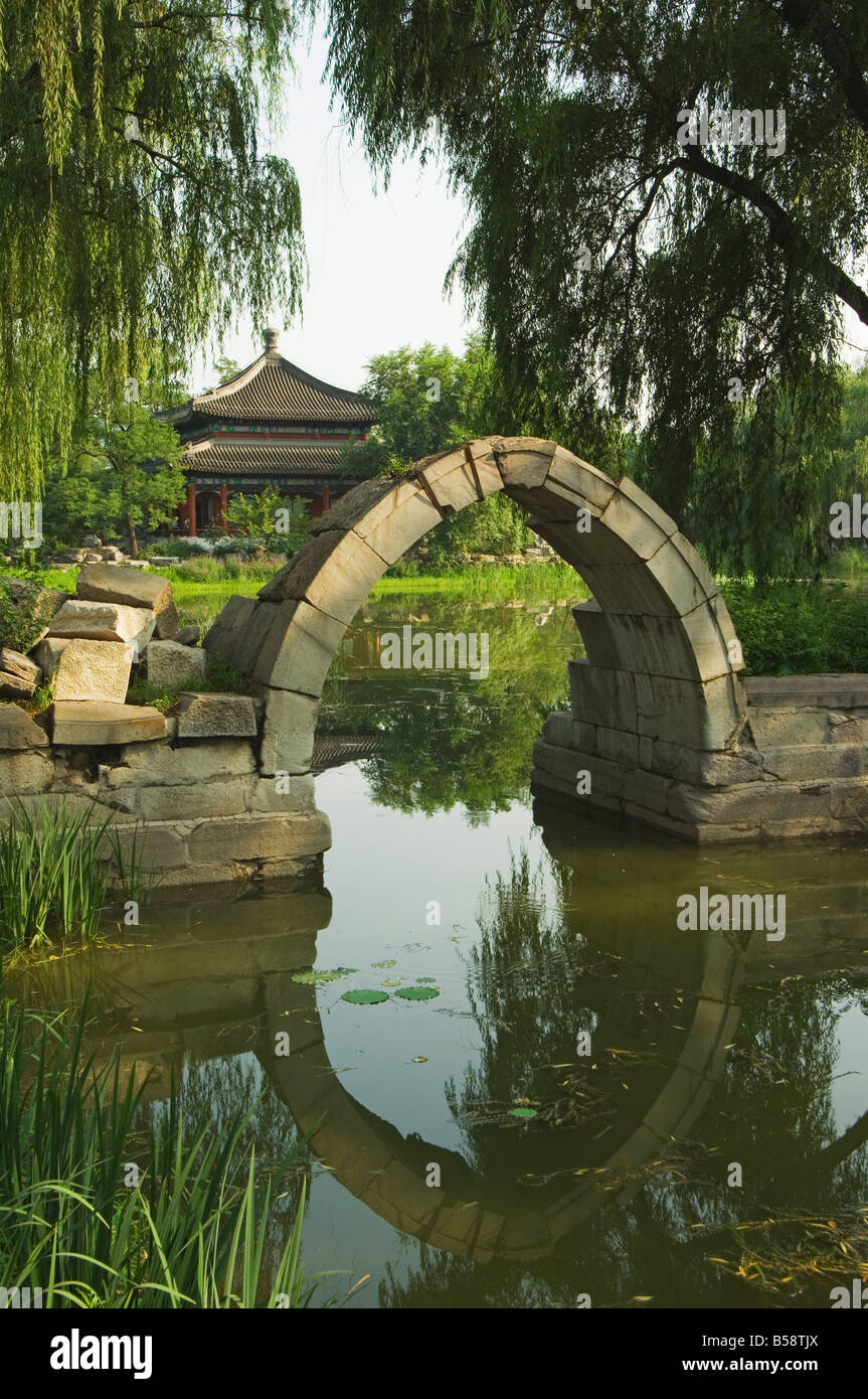 An arched bridge at Yuanmingyuan (Old Summer Palace), Beijing, China ...