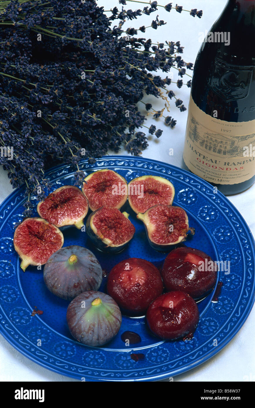 Blue provence hi-res stock photography and images - Alamy