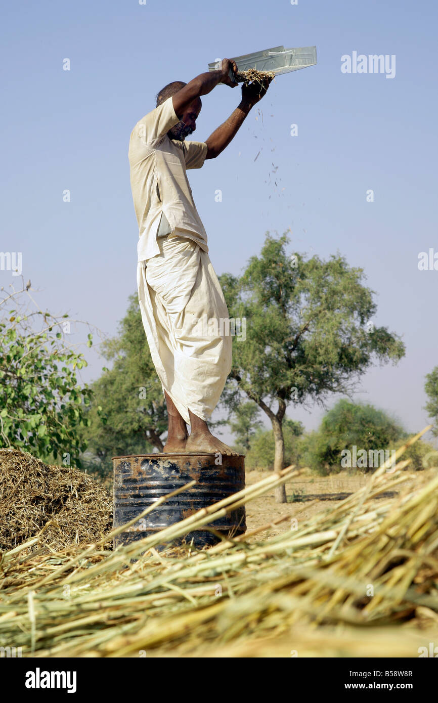 Sieving rural hi-res stock photography and images - Alamy