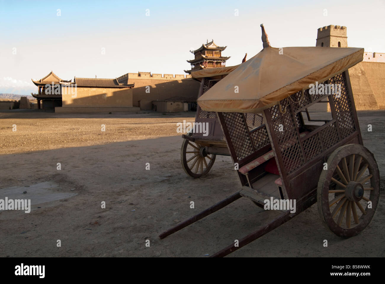 Old chinese transport hi-res stock photography and images - Alamy