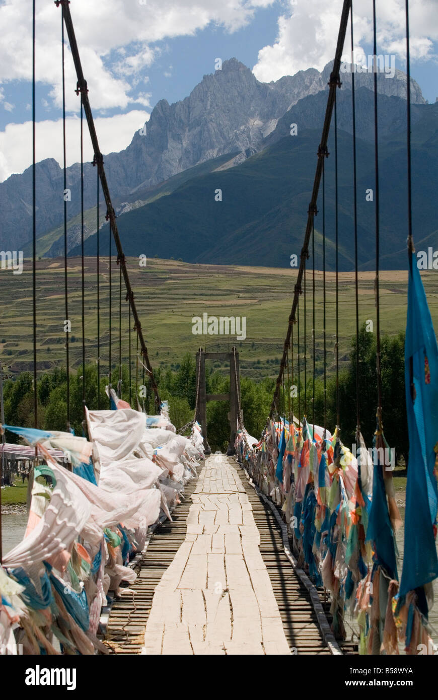 Yalong river hi-res stock photography and images - Alamy