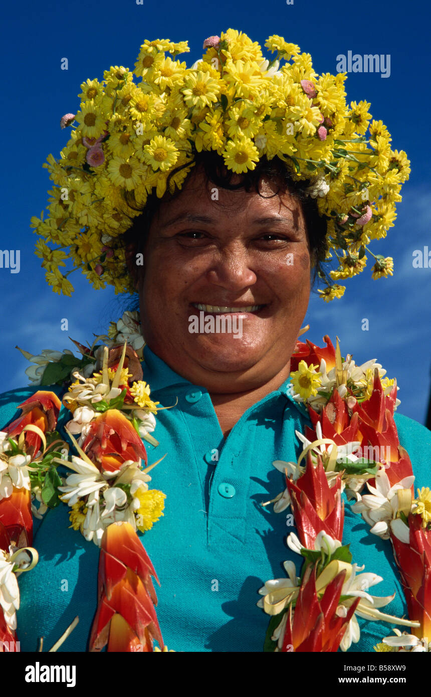 Cook islands woman not man not portrait hi-res stock photography and ...