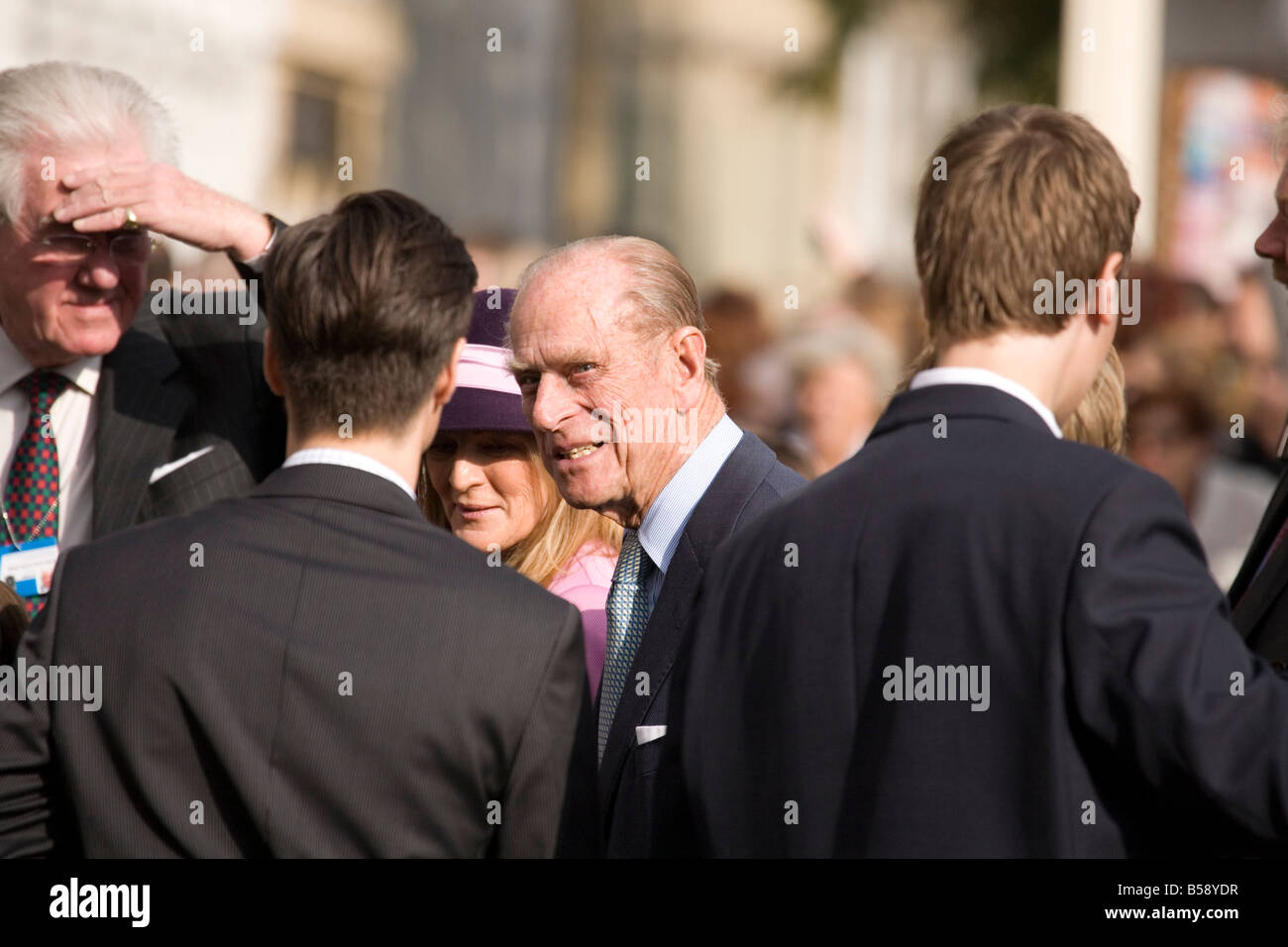 Prince philip suit england hi-res stock photography and images - Alamy