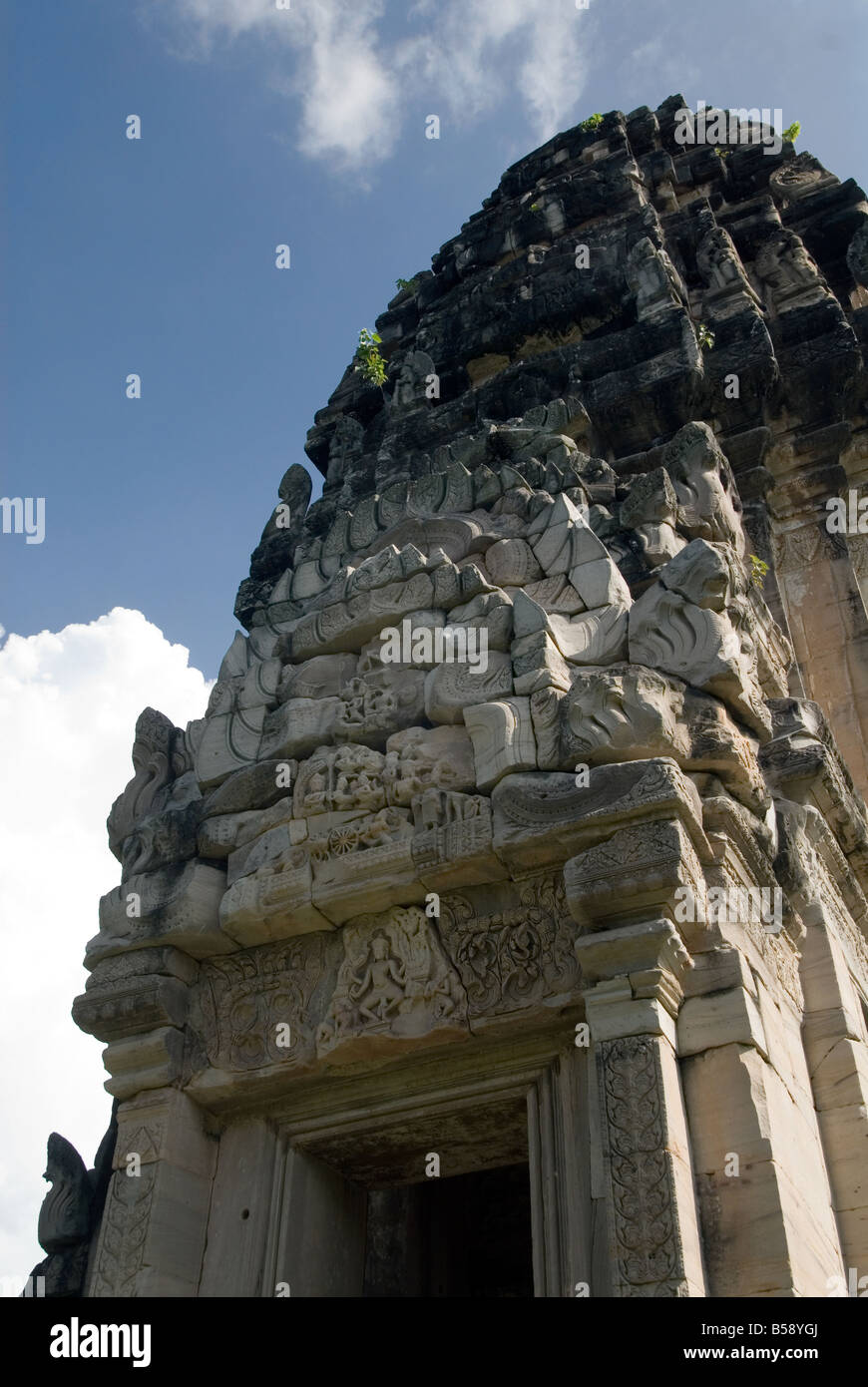 Phimai Angkorian period Khmer temple. Khorat Thailand Stock Photo - Alamy