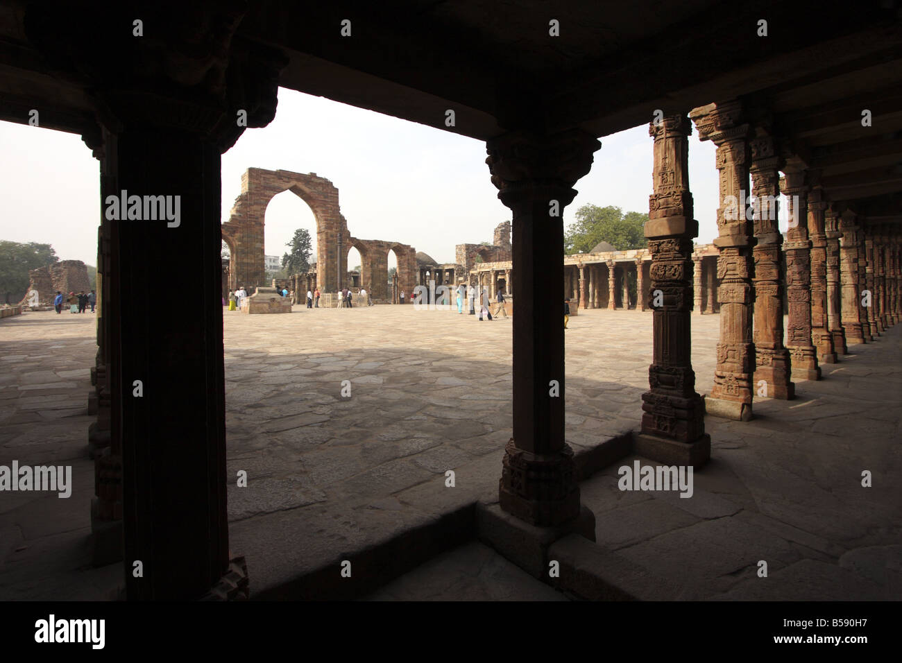 Qutub complex hi-res stock photography and images - Alamy