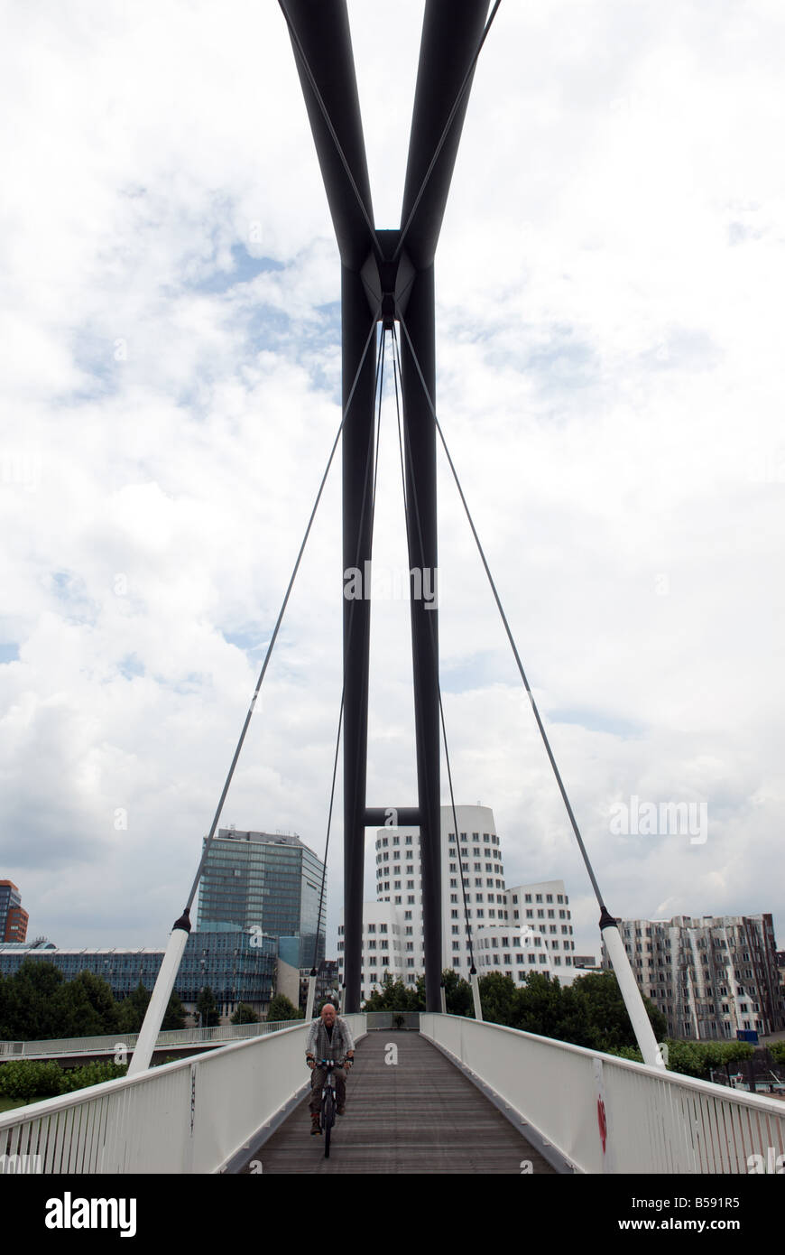 Elevated Pathway High Resolution Stock Photography and Images - Alamy