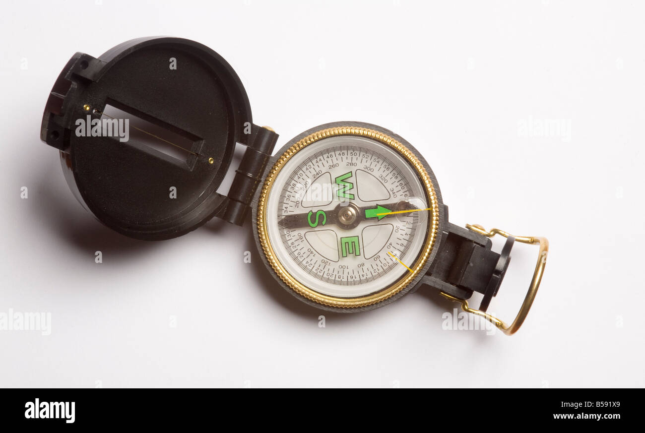 Compass north south east west hi-res stock photography and images - Alamy