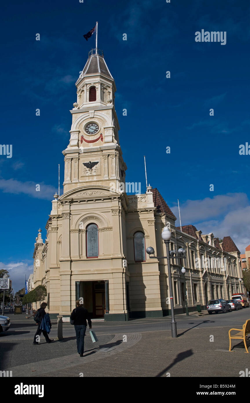Australian town hall hi-res stock photography and images - Alamy