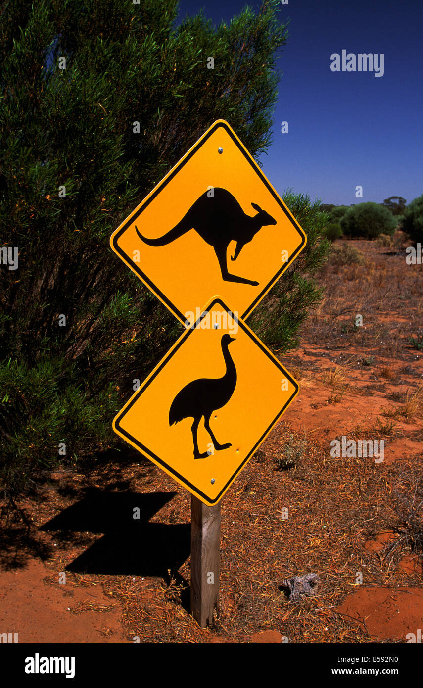 Road sign emu australia hi-res stock photography and images - Alamy