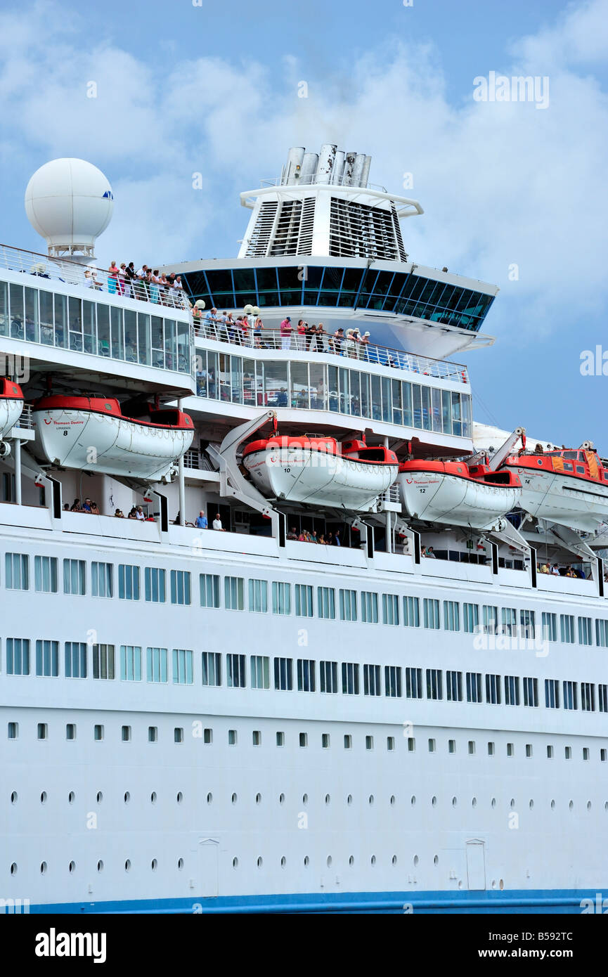 Thomson Cruise High Resolution Stock Photography and Images - Alamy