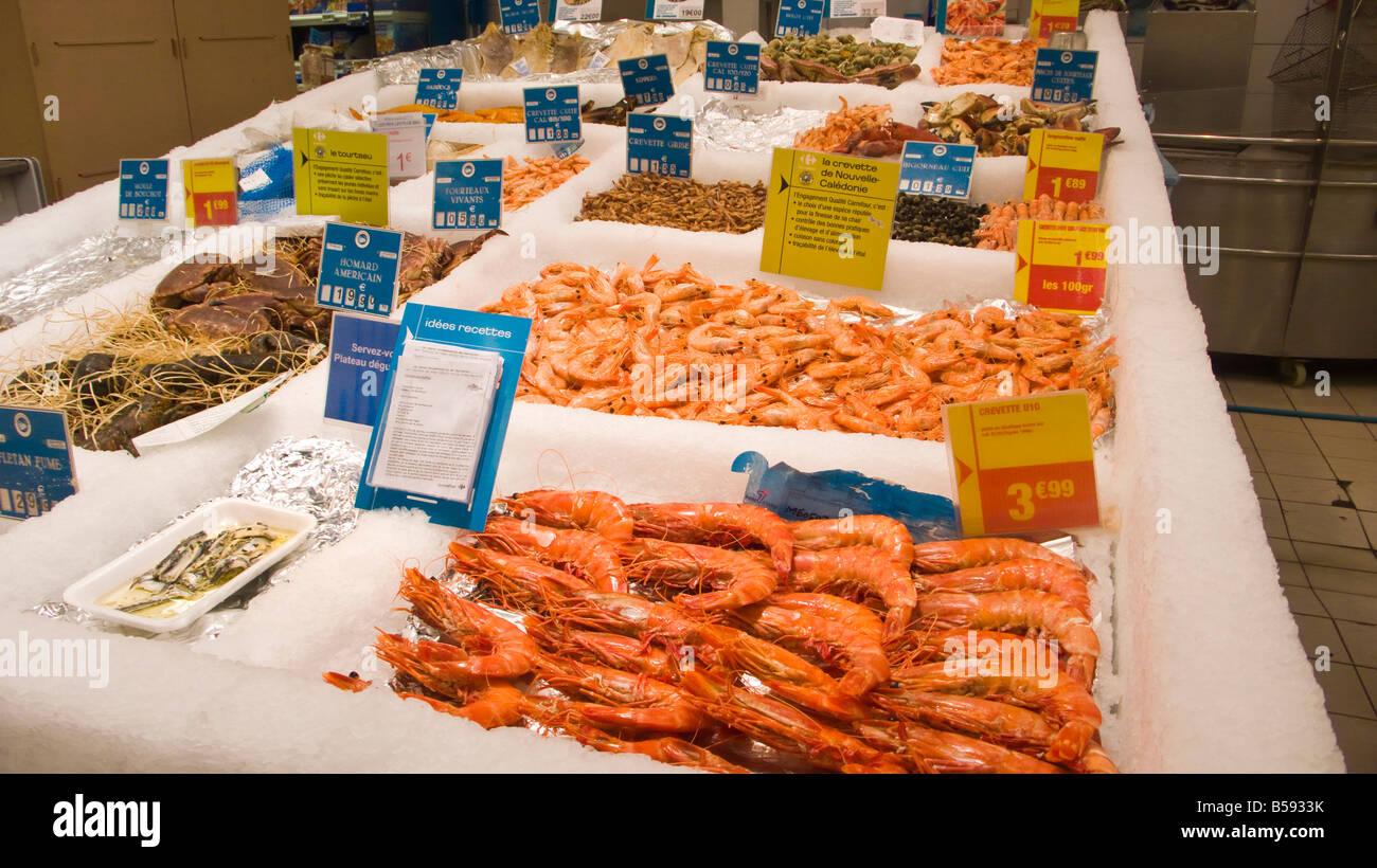 Seafood stall in a Calais supermarket Stock Photo - Alamy