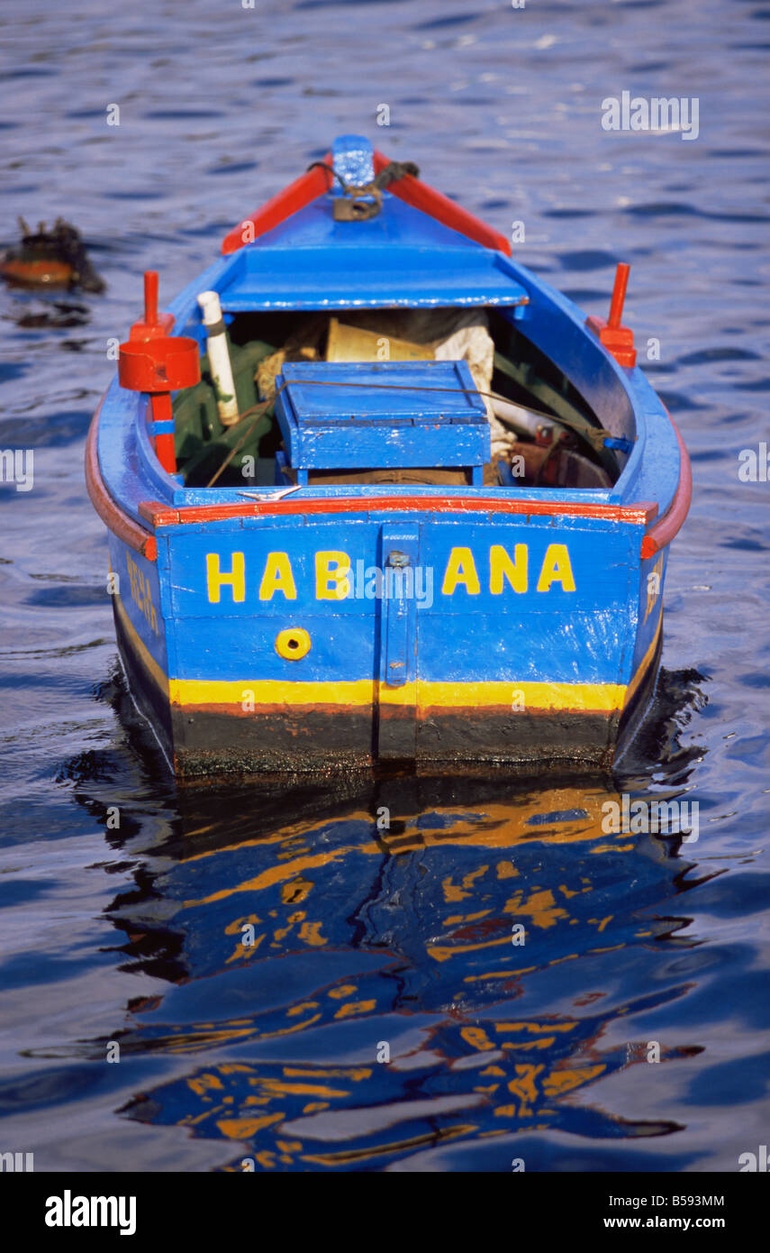 Havana cuba fishing boat hi-res stock photography and images - Alamy
