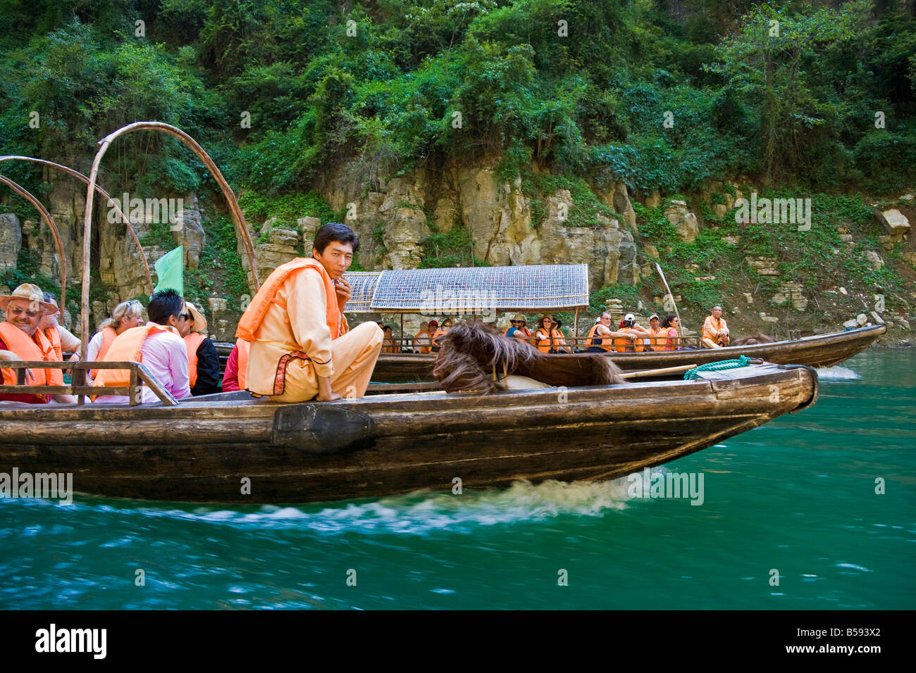 Little three gorges yangtze hi-res stock photography and images - Alamy