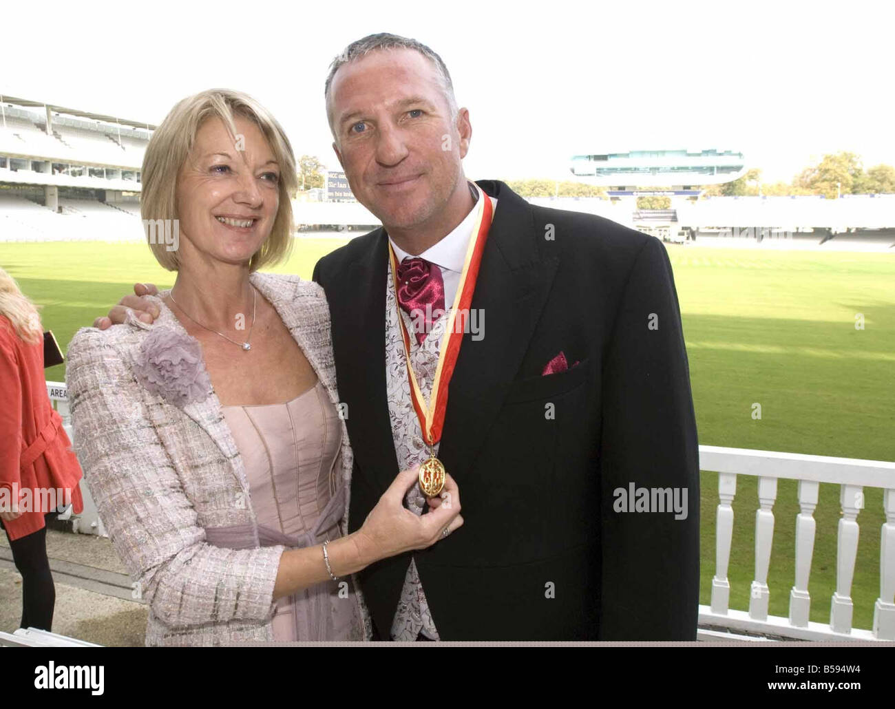 Ian botham hi-res stock photography and images - Alamy