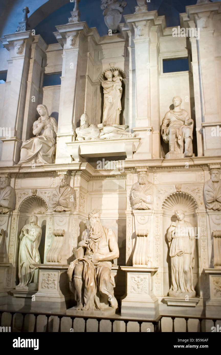 Christ statue rome hi-res stock photography and images - Alamy