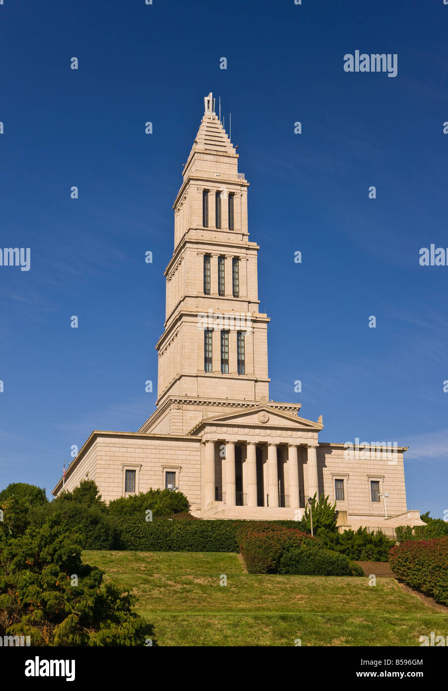 ALEXANDRIA VIRGINIA USA The George Washington Masonic National Memorial ...